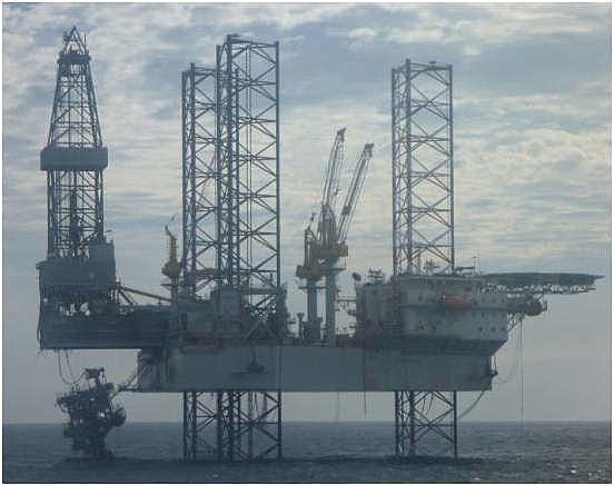 《纵览，中海油服》 $中海油田服务(02883)$ $中海油服(SH601808)$ $中国海洋石油(00883)$ $海油工程(SH600 ...