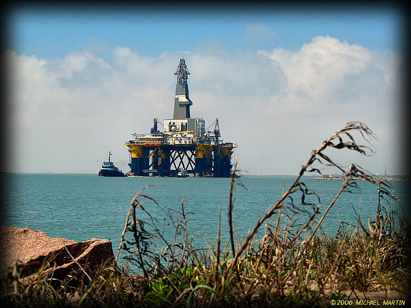 Transocean租出2座钻井平台-----看最实际的 市场数据变化 $中海油田服务(02883)$$中海油服(SH601808 ...