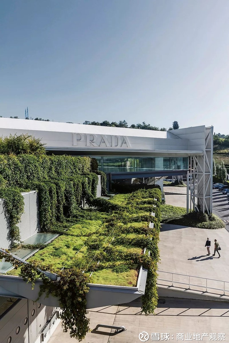 Prada新建筑，一座藏在花园里的工业工厂 地处意大利托斯卡纳阿雷佐，Prada于去年竣工的Valvigna全新工业总部正式掀开序幕。 建筑师 ...