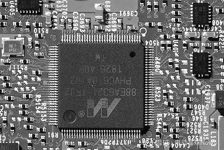 可能是全网最详细的特斯拉FSD芯片解析：是猛兽还是小猫？| 硬核时间 关注并标星电动星球News每天打卡阅读更深刻理解汽车产业变革 距离马斯克 ...