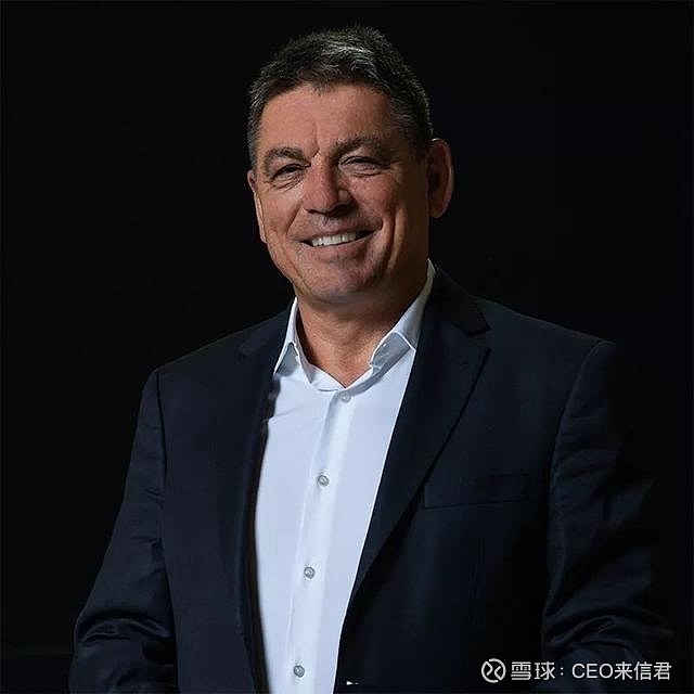 贾跃亭辞任FF CEO一职进行转岗，网友质问：CPUO是什么新玩意儿？ 贾跃亭9月3日晚上，贾跃亭终于不再担任FF公司的CEO了！自从2017年底他宣布自己担任这家公司的CEO以来，一直没有实 ...