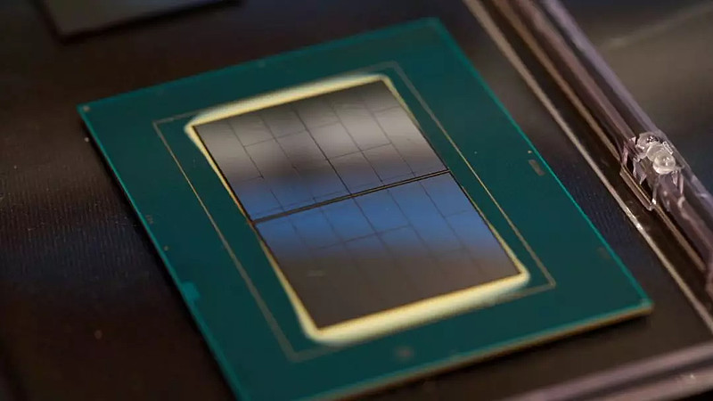 “六个”Intel的必修之路——半导体封装迎来“高光时刻” 在 Intel 六大技术支柱所描绘的愿景中，有改进设计架构的Intel，有消除内存 ...