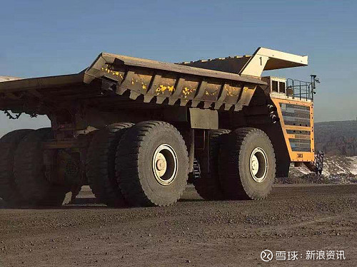 罗罗动力系统丨MTU发动机助力Belaz矿车驰骋矿山！ 制造巨无霸的理由自卸车从前到后长20 m,高8 m,可在之字形道路上实现强力攀爬。车斗 ...