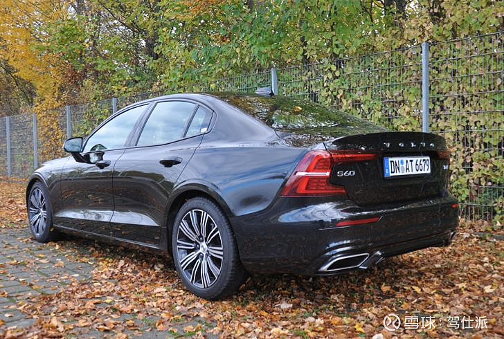 深度剖析新一代沃尔沃S60：SPA框架内的又一个标准答案｜驾仕阅读 如果把沃尔沃SPA平台的Portfolio展开，就像宜家的Billy柜子 ...