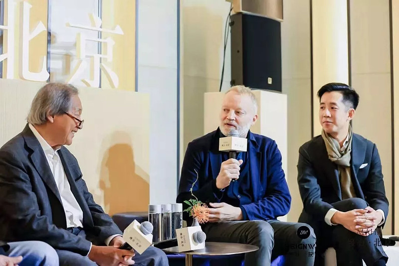 世界顶级设计大师，为何赞叹？ 11月2日，一场设计界的巅峰对话在北京低调展开。应安缦之父、MAHÁ品牌创始人Adrian Zecha号召 ...
