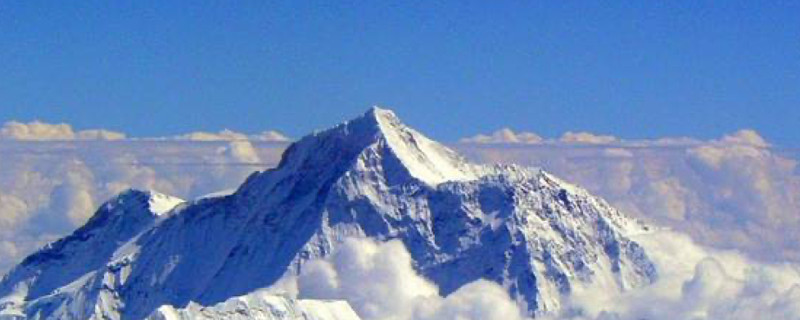 银行股估值探讨：RORWA（风险加权资产收益率）和ROE的比较研究 股票的估值有很多种方法，其中最简便最直观的估值方法就是ROE-PB模型。而 ...