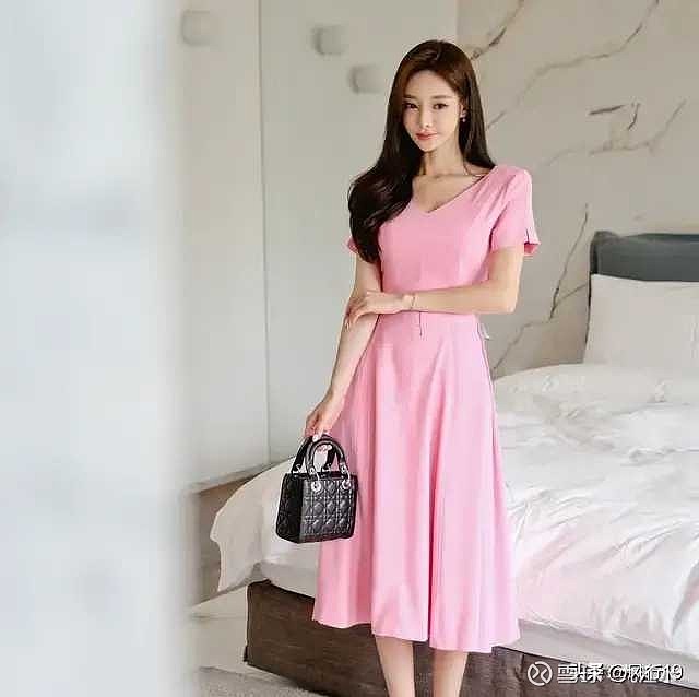 《无所畏》：冯唐的九字真言，教你如何面对无常人生 人生中总会留下遗憾，也许求而不得，也许得而不喜，无论如何人们很难过得淡然，佛经中有句话：是日已过，命亦随减，如少水鱼，斯... - 雪球