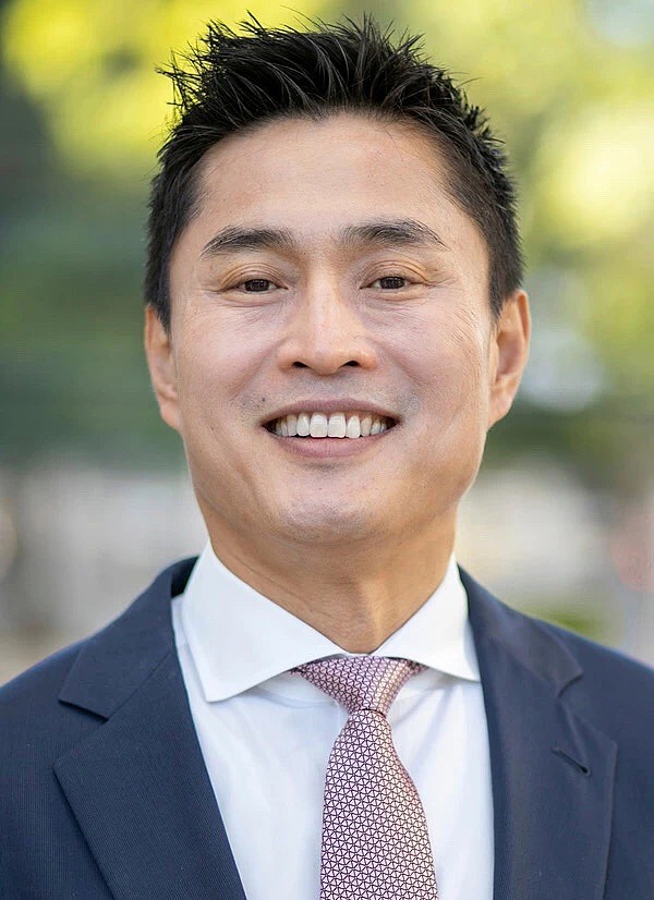 总规模3890亿美金的加州雇员退休基金（Calpers）首席投资官 Ben Meng（中国出生美籍华人）今天早些时候突然... - 雪球