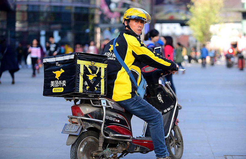 国内外卖沉浮史：利益至上 一篇《外卖骑手，困在系统里》将 美团 送上舆论浪尖，当然，在“两分天下”的外卖市场，另一家巨头饿了么也难逃舆论风声 ...
