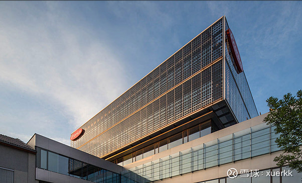 国际BIPV案例集锦 BIPV长什么样？对领域外的同志们来讲，这篇文章通过直接展示案例图片，给出一个直观的印象。详细的案例简介，请移步这里：网 ...