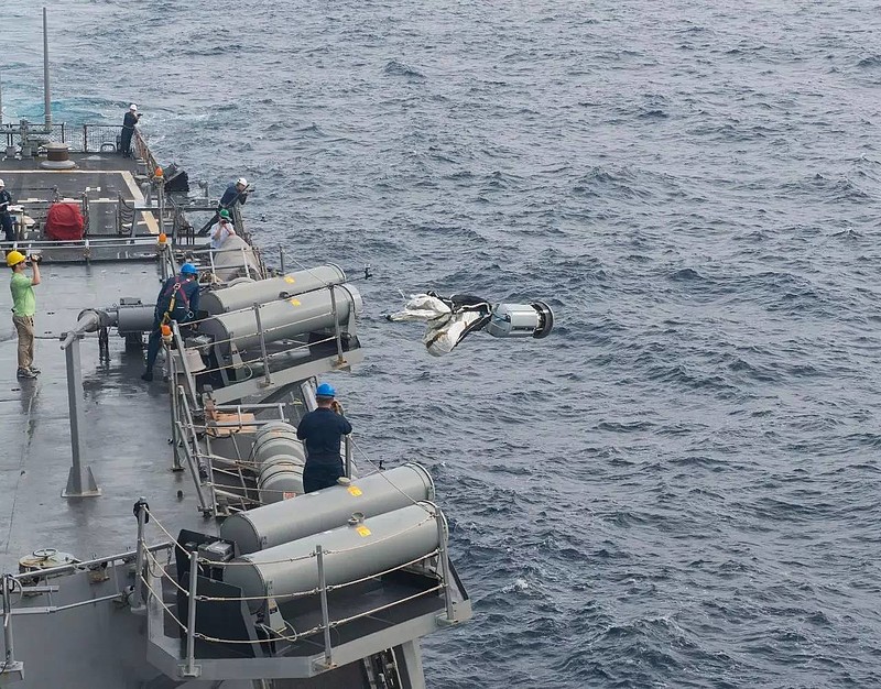 【神州军工】我国海军舰艇装备新反导利器，同类装备世界上仅有两国可以生产 重要提示：【512810】八一军工·一指揽尽！基金管理费低至0.50% ...