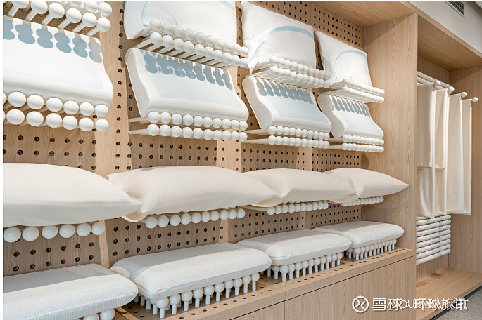 深挖用户痛点，亚朵场景零售品牌升级为“Atour Market亚朵百货” 目前 亚朵 百货已孵化三大品牌。 日前， 亚朵 集团宣布旗下场景零售 ...