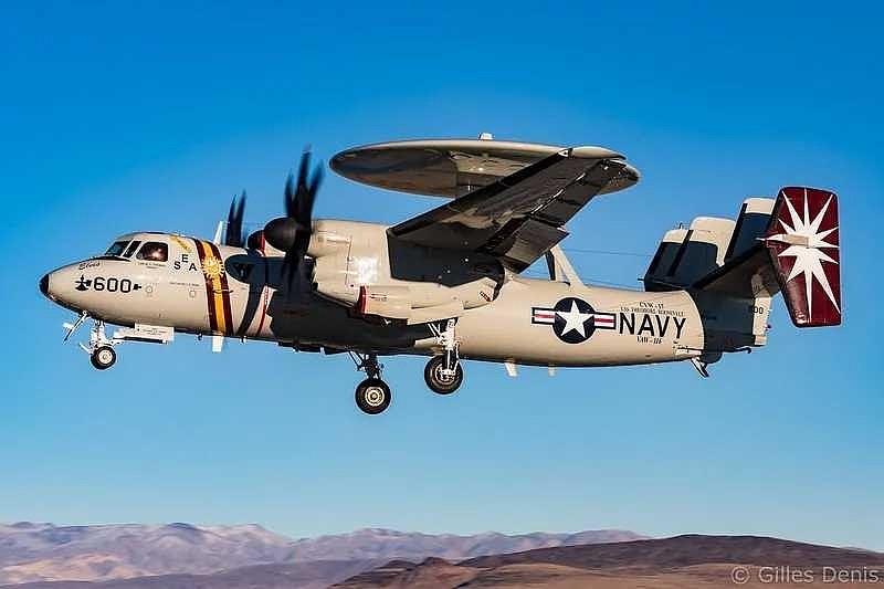 “拓展舰队之眼”——E-2预警机的现况与未来发展 2020-06-23 空军之翼 译者注：本文原文刊载于《空军月刊》杂志上，原文作者是帕特里克•罗吉斯、尤尔根•范•托尔和... - 雪球