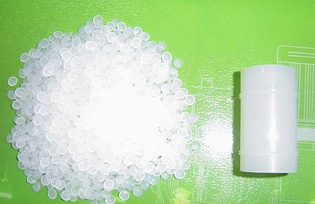 【焦点】拟斥资14亿元，璞泰来加码PVDF产能一体化项目！ 12月28日， 璞泰来 公告称，公司控股子公司 东阳光 氟树脂与韶关市乳源瑶族自治 ...