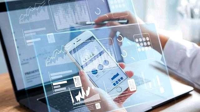 dbt Labs的D轮融资2.22亿美元，Snowflake和Databricks参与 2月28日 财经涂鸦 “本轮融资巩固了dbt作为云数据 ...