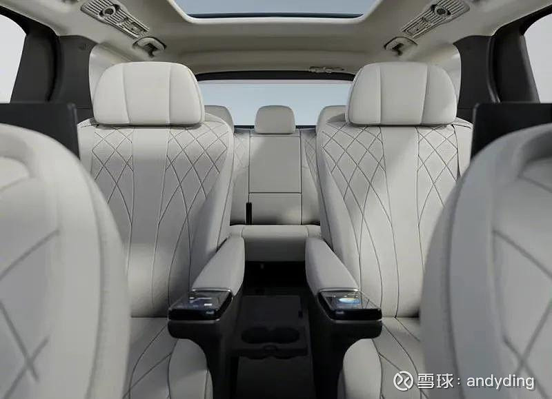 $比亚迪(SZ002594)$ 腾势D9座椅专利公布，亮点是侧面有小桌板可以折叠出来。 - 雪球