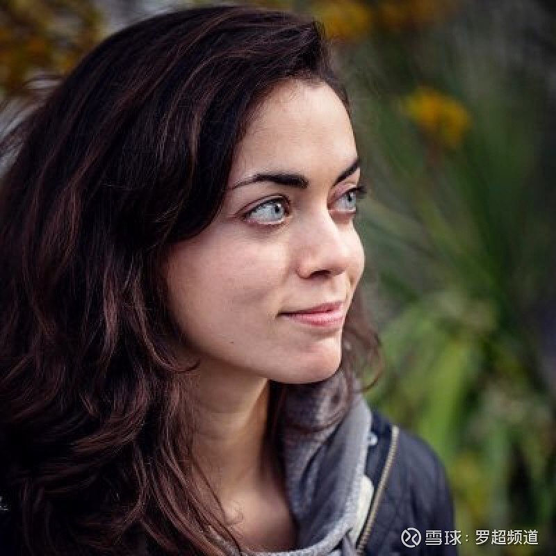 法庭文件显示，科技大佬埃隆·马斯克（Elon Musk）去年11月与他旗下企业的一名高管希冯·齐里斯（Shivon Zi... - 雪球