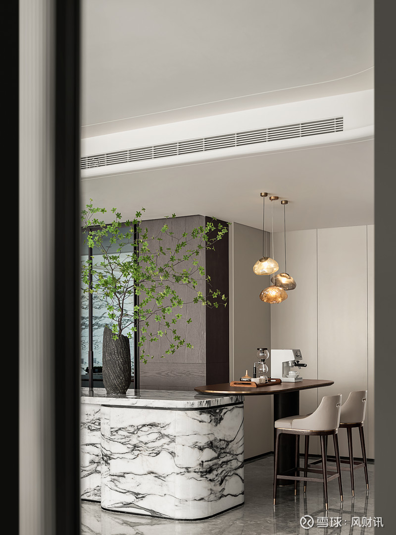 建发 x WJID | 缦云 来源： 凤凰网房产杭州站(本文转载自“地产画报君”,凤凰网房产已获授权)缦立而望萦回舒卷的云朵轮廓鲜明的天际树在山石在大... - 雪球