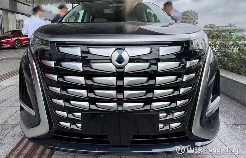 $比亚迪(SZ002594)$ $上汽集团(SH600104)$ 荣威iMAX EV （08/20上市）前脸 vs 腾势... - 雪球