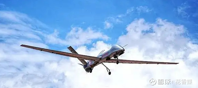 无人机发展势头迅猛 无人驾驶飞机简称“无人机”，英文缩写为“UAV”，是利用无线电遥控设备和自备的程序控制装置操纵的不载人飞机，或者由车载计 ...