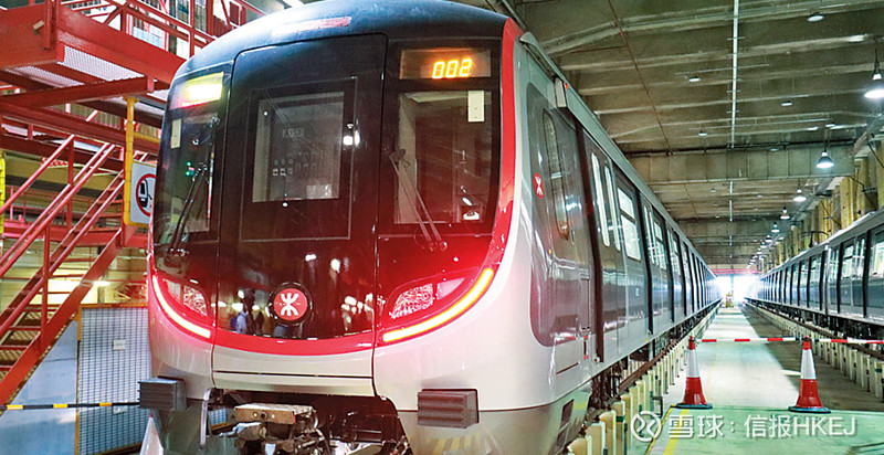 港铁换国产新车！93列8卡Q-Train逐步替代旧英制列车 港铁昨日宣布，市区线首列全新8卡Q-Train列车周日（27日）将率先在观塘线投入 ...