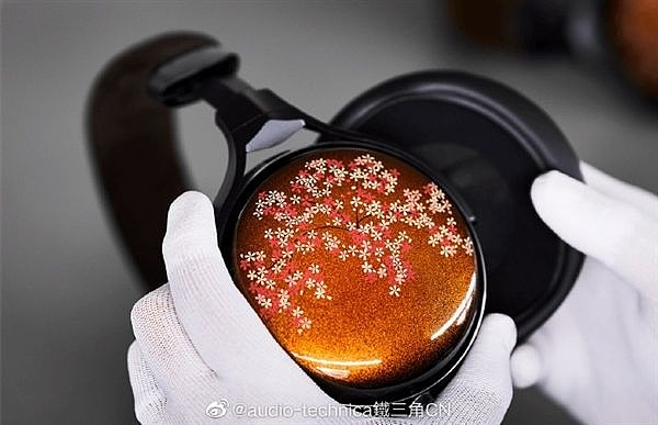 实木音腔 铁三角六十周年限量ATH-W2022耳机国内上市 2月18日消息，铁三角宣布，六十周年限量系列——ATH-W2022高保真密闭式动圈型木碗耳机即将在国内上市。 据了解， ... - 雪球