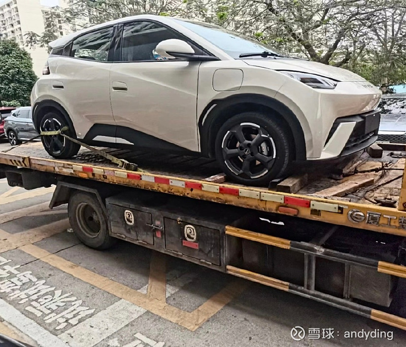 $比亚迪(SZ002594)$ 海鸥开始准备展车或铺货了，轮毂很漂亮。 - 雪球