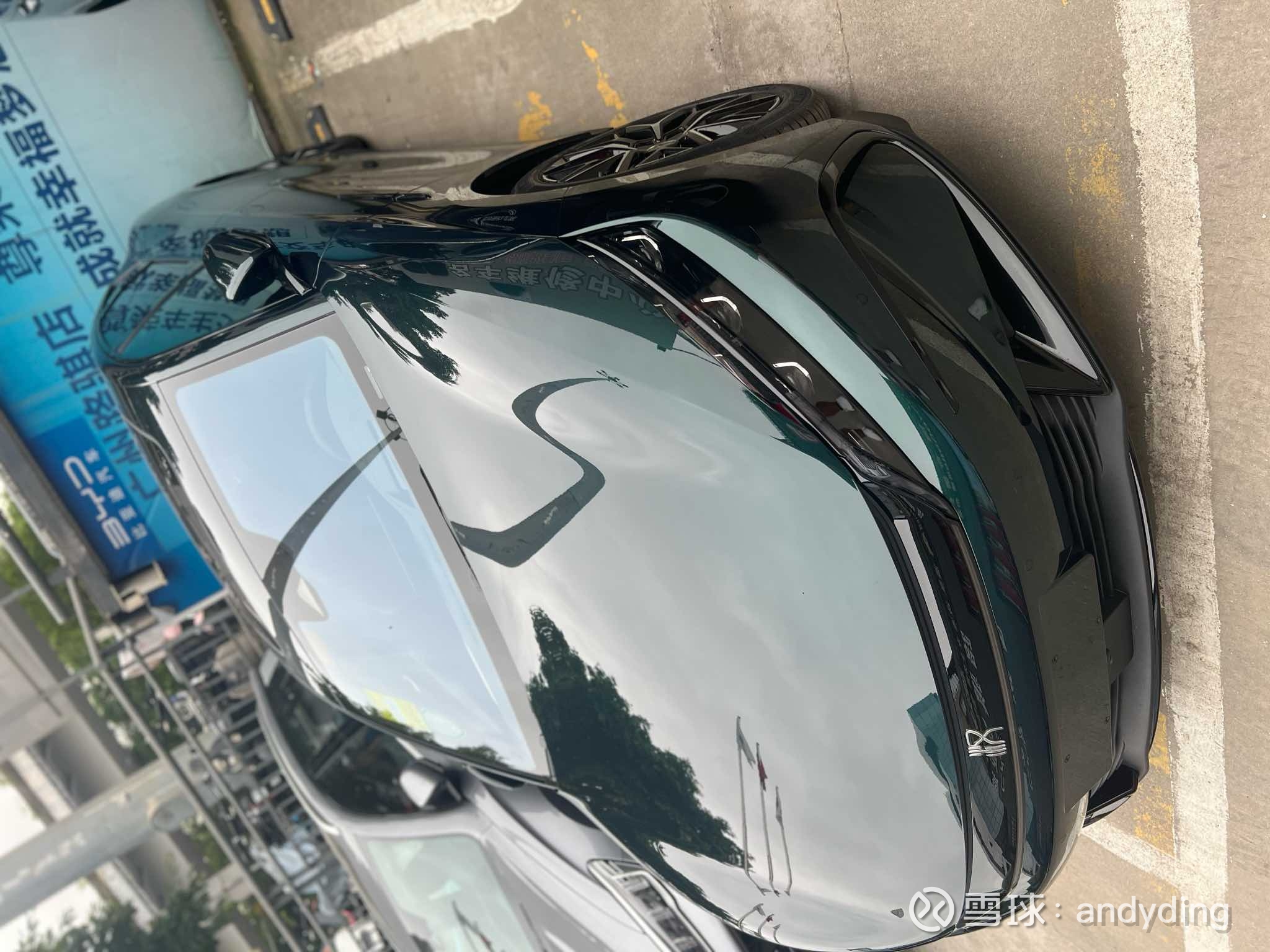 $比亚迪(SZ002594)$ 汉DM-p黑武士已到店，恰好也有一台千山翠在店，外观上就是漆水和内饰对应地改了一下。 - 雪球