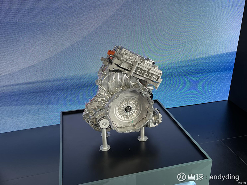 $比亚迪(SZ002594)$ $长城汽车(SH601633)$ 奇瑞鲲鹏电混C-DM发动机和变速箱下线了，有两种结构：... - 雪球