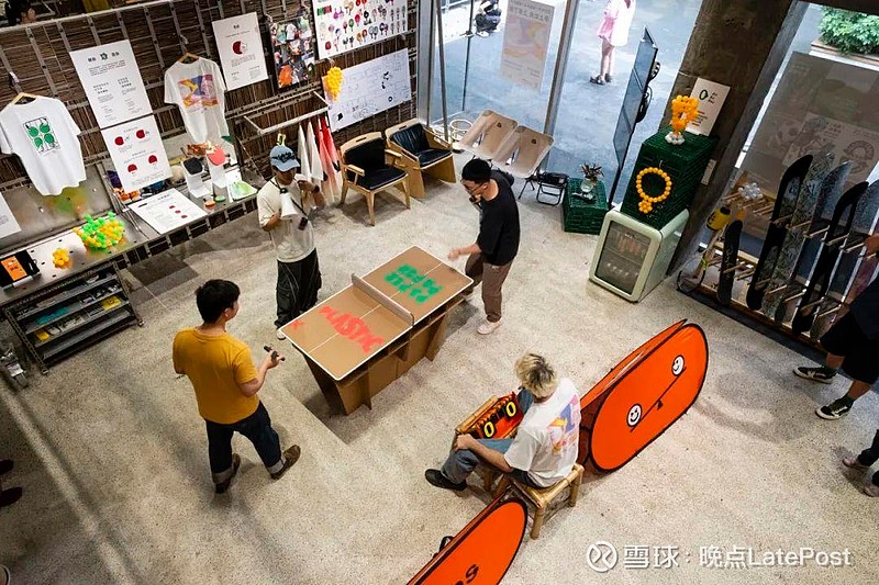 晚点周末丨安⾼若的⼯作⽅法和他们的桌⼦⼀样 新产品背后是新观念和新方法。文丨朱凯麟编辑丨钱杨六年前的筹备阶段，安高若 An Ko Rau 这个 ...