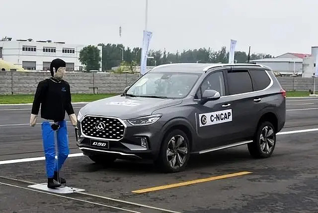 一图文秒懂AEB（附小表哥） 一图文秒懂AEB（附小表哥）什么是AEB？自动紧急刹车系统（Autonomous Emergency ...