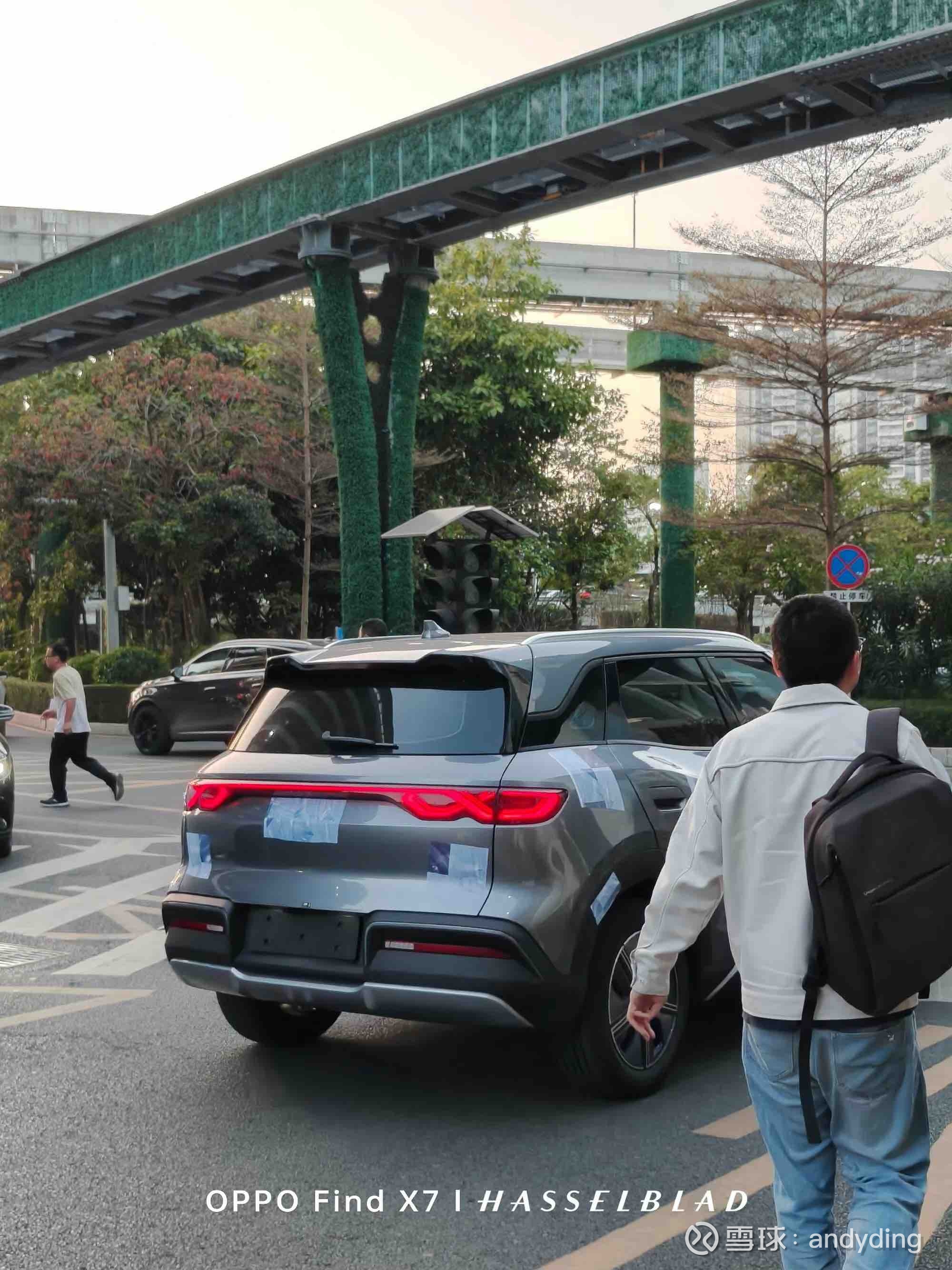 $比亚迪(SZ002594)$ 中国结版的元up几无伪装的谍照，参加梦想日的媒体人拍到的。 - 雪球