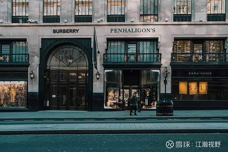 Burberry创十年最大盘中跌幅？为啥旺季都卖不动？ $BURBERRY GROUP(BURBY)$ 这些年，奢侈品市场可谓是变化巨大，有的 ...