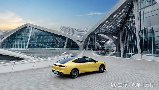 全域800V平台 最美卷王银河E8性能版正式交付 3月8日，吉利汽车在有着“扎哈的飞鸟”之称的珠海新地标——金湾艺术中心正式向首批用户交付吉利银河E8星舰性能版。吉利银河... - 雪球