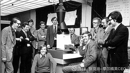 ASML的创业故事：光刻巨头的成长之路 ASML 于 1984 年 4 月 1 日成立，当时名为 ASM Lithography。这家由 ...