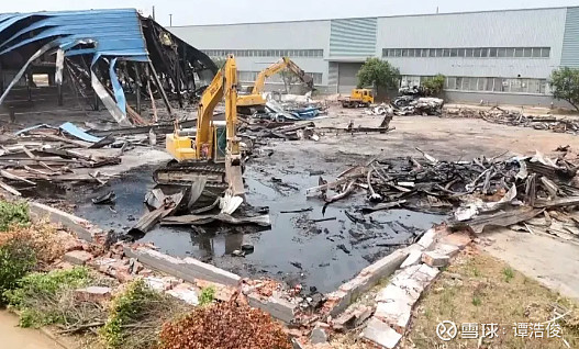 喝茅台也能喝死人”的环保局长,喝多了还是脑中塞满了茅台,比喻很雷啊 喝 茅台 也能喝死人,喝死人后,需要对茅台做毒性分析吗?我认为没有必要。”这是安徽省滁州市全椒县生态环境分局局长窦某