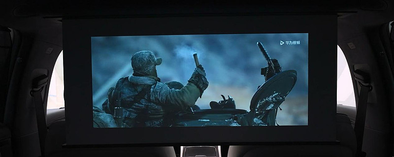 享界S9，第二个搭载车载巨幕的量产车来袭 继问界M9之后，车规级投影巨幕再次出现在华为与合作伙伴打造的豪华轿车上。7月8日，由华为与北汽联合打造的全景智慧旗舰轿车... - 雪球