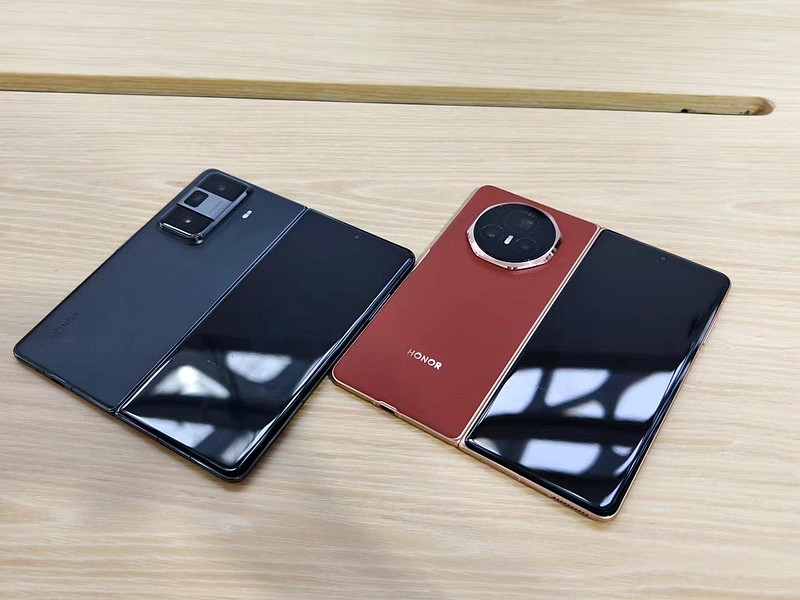 6999元起！荣耀Magic V3系列发布：再度刷新折叠屏轻薄记录 7月12日，荣耀在深圳春茧体育馆举行Magic旗舰新品发布会，推出了 ...