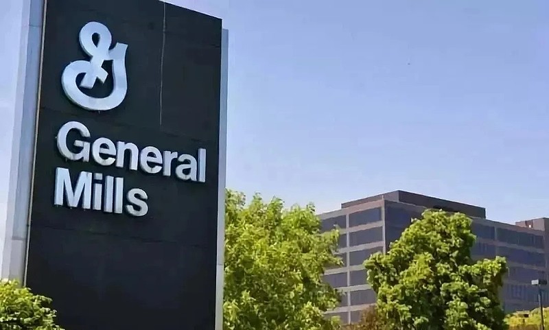 蓝挚：宠物行业的哈根达斯 从“爱她，就带她去哈根达斯”到“尽情宠自己” ，当年，一句广告词外加不菲的“身价”，成功让哈根达斯成为无数中国消费者 ...