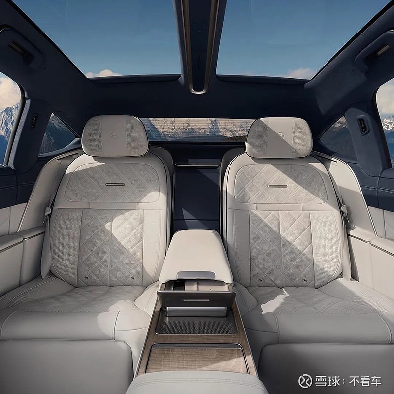 蔚来10周年发布的ET9与萤火虫，能助它销量翻倍吗？ 12月21日，在创立10周年的 NIO Day上， 蔚来汽车 推出了两款备受关注的产品——旗舰车型ET9和新品牌"... - 雪球