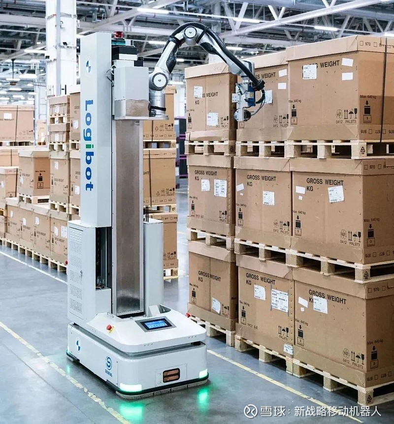 1月移动机器人新品图鉴 朗誉机器人-300吨室外超重载AGV 朗誉机器人发布的“创誉号”室外300吨超重载AGV，尺寸为14.4米长、3.4米 ...