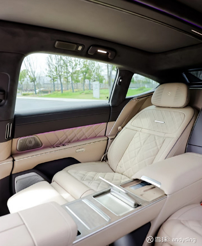 $比亚迪(SZ002594)$ $蔚来(NIO)$ 蔚来 内饰设计的这种质感和档次感 比亚迪 何时能get到？别再搞那些... - 雪球