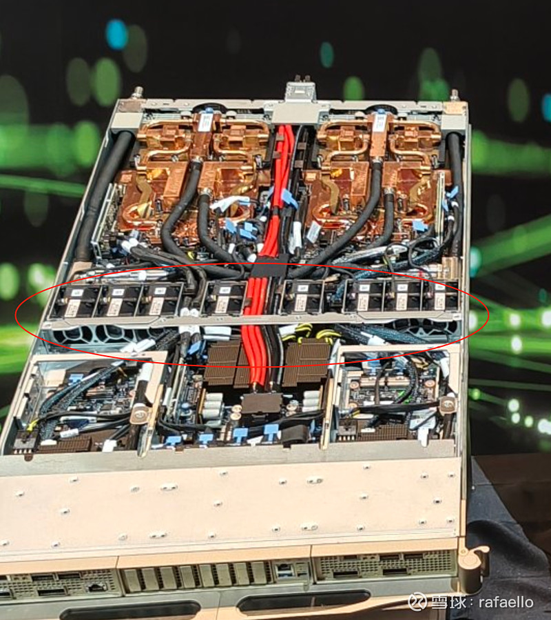 在COMPUTEX 2025演讲时，老黄提到了GB300全液冷的进化。而GB200除了switch tray是风冷以外，... - 雪球