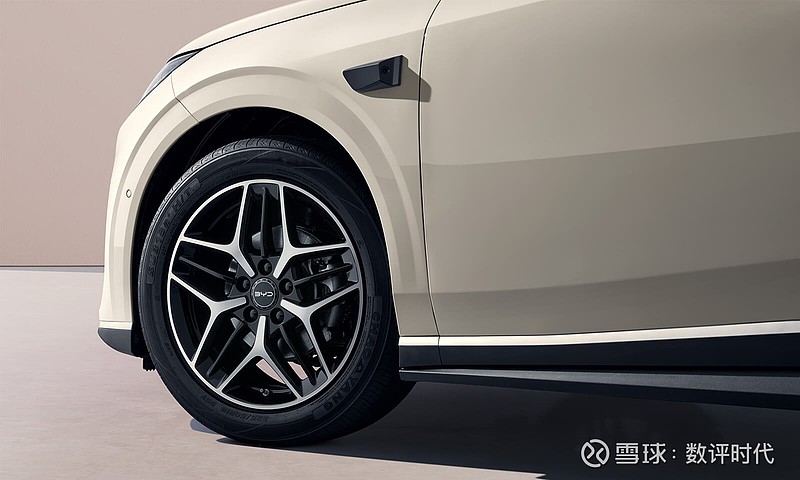 这么强调安全的少见！比亚迪海豹06EV登场，10.98万压力给到友商 最近，汽车论坛上各家又起争执，一些国产 新能源 品牌不满现在的竞争环境，希望在产品以外撬动市场，打破竞争天平。但面对攻势 ...