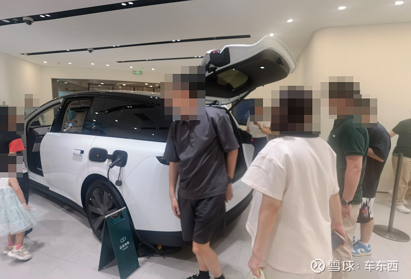 线下实探理想i8与乐道L90：销售互放狠话，一周后亮底牌 作者 ｜ 张睿编辑 ｜ 志豪大六座纯电SUV混战即将开启，理想i8和乐道L90下周接连上市，用户接受度高吗？车东西线下实... - 雪球